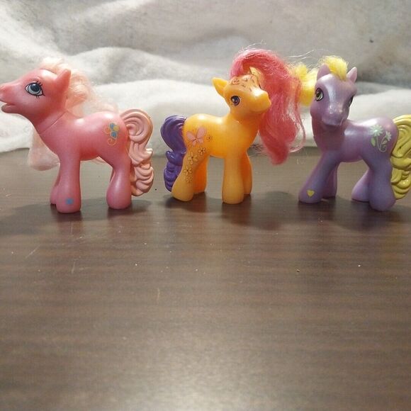 Hasbro McDonald's | Toys | Mcdonalds Hasbro My Little Pony Mlp Happy ...